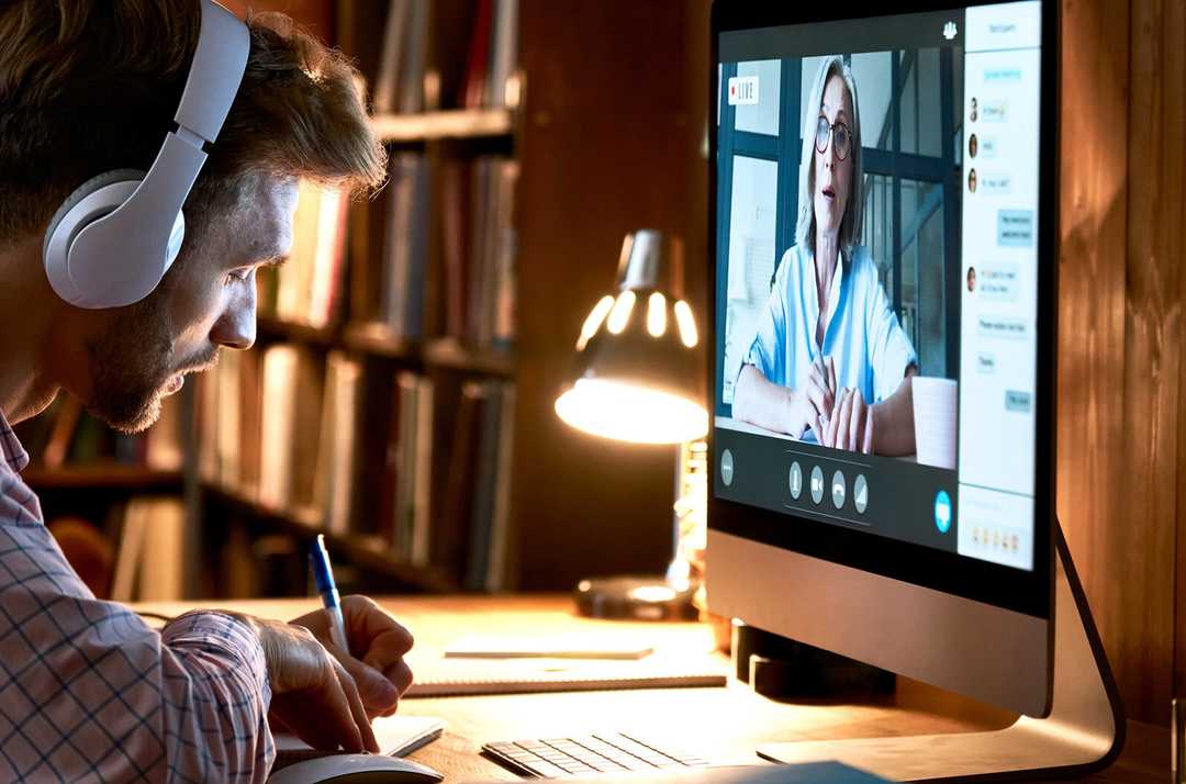 Increase engagement with gamification plugin Level Up XP - Level Up